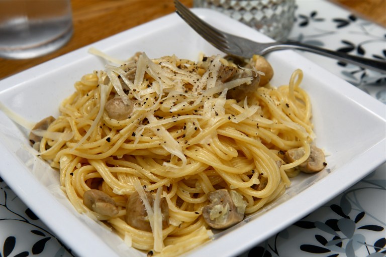 Sveppapasta – Ljúfmeti og lekkerheit